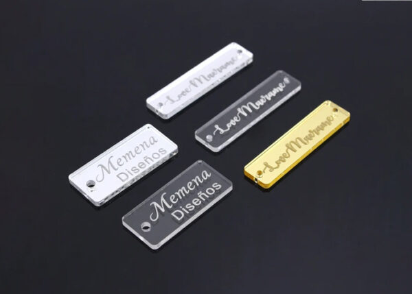Acrylic Labels - Best Printing in Abu Dhabi | Top Digital Printing Services
